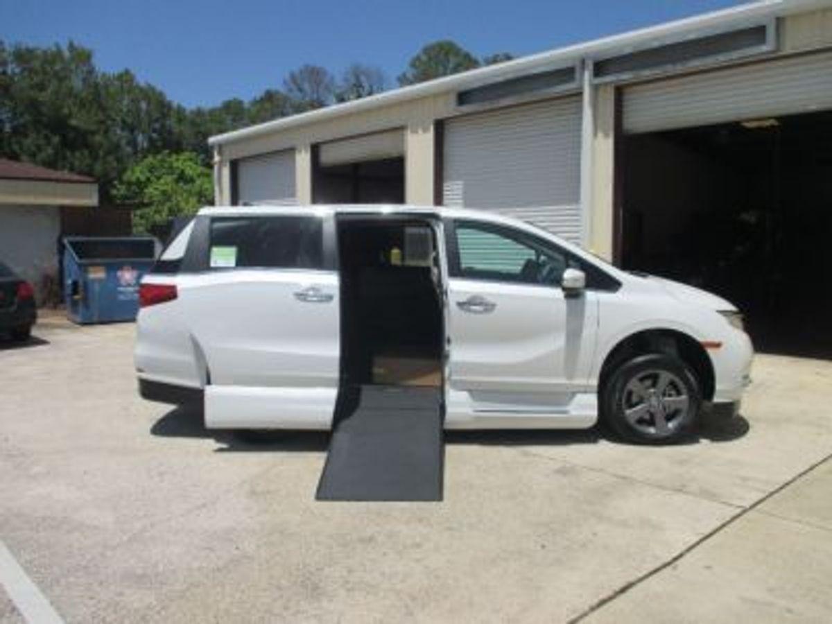 Used 2022 Honda Odyssey EX Wheelchair Van - NB003167A - MobilityWorks Shop